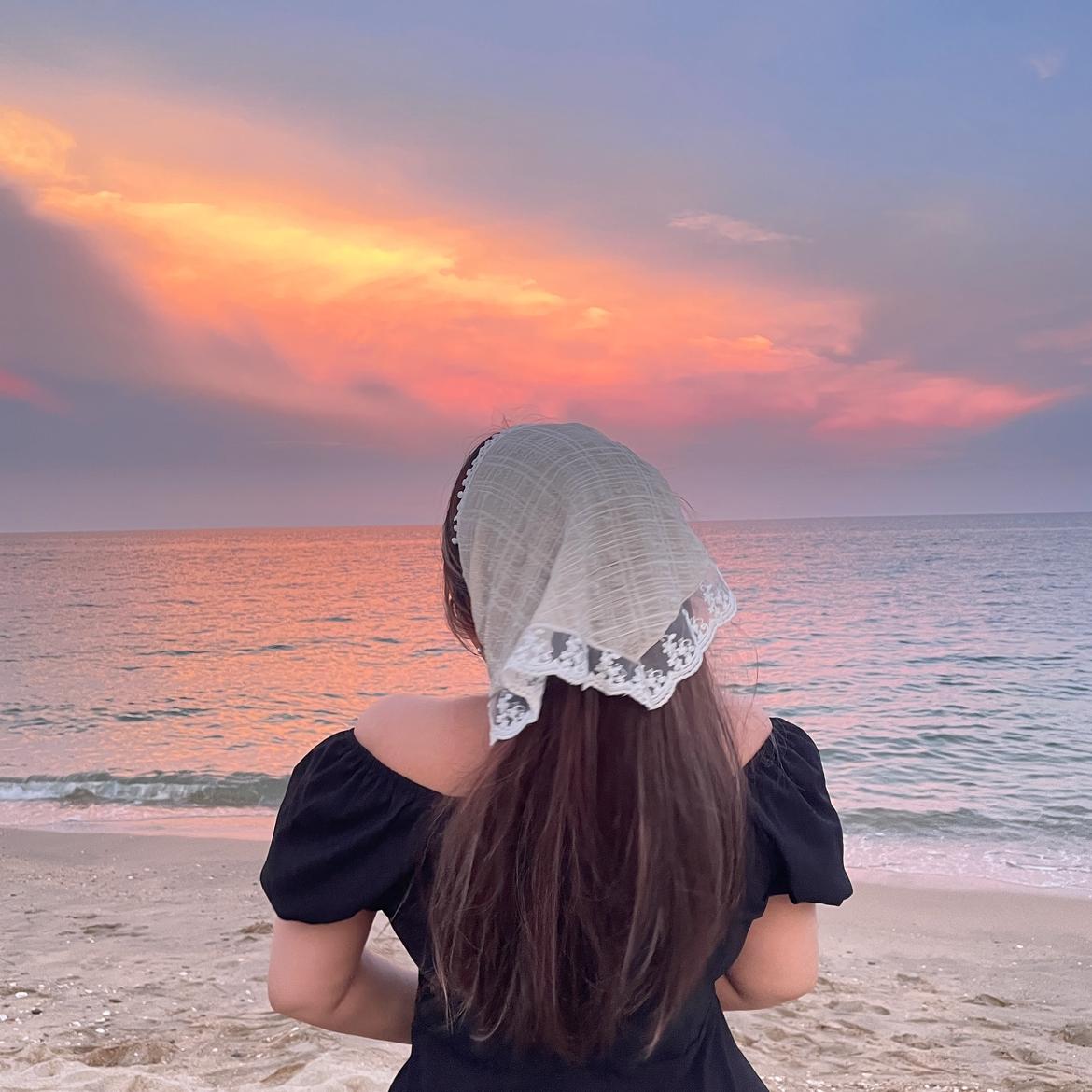 Rawin B.'s Post|Lemon8