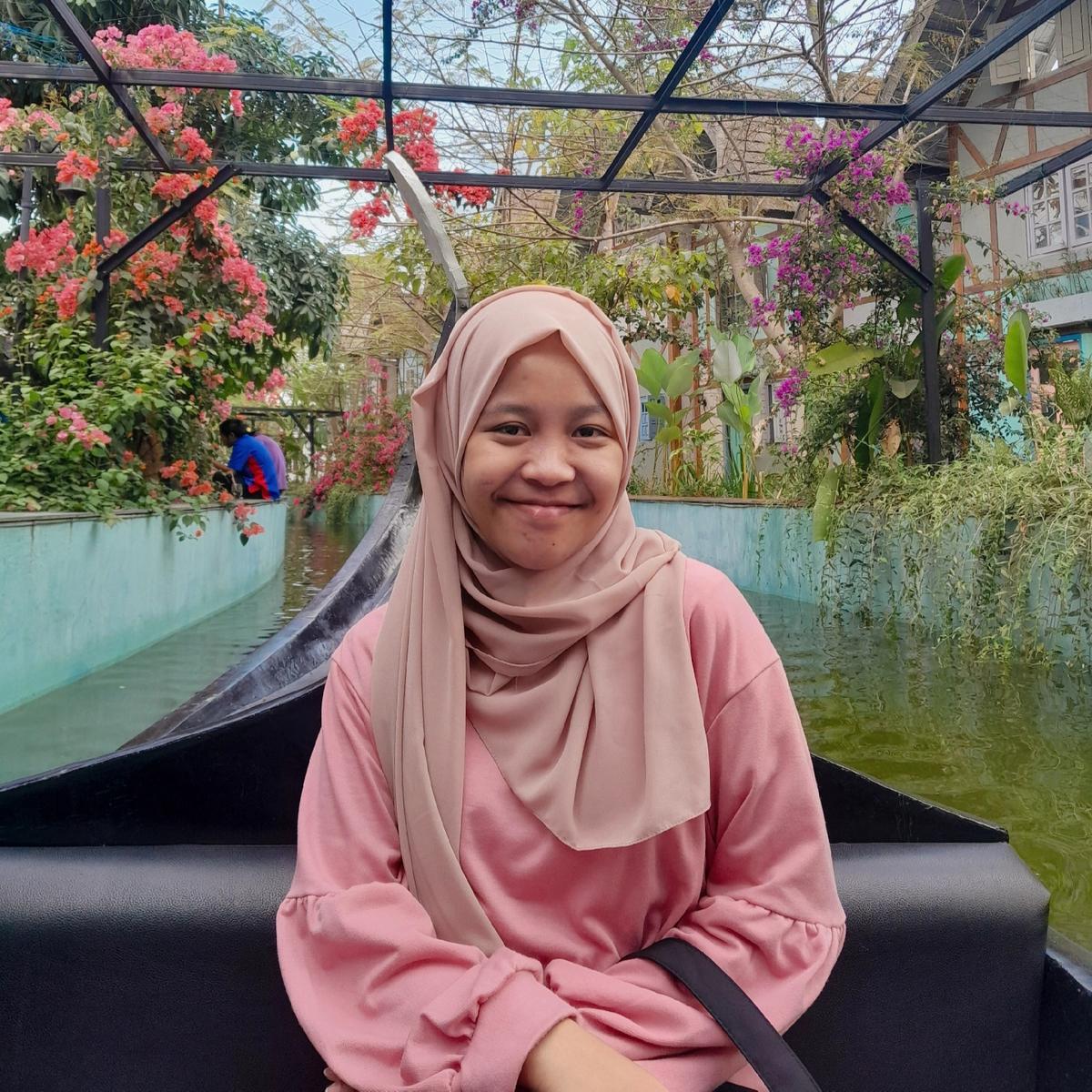 Rina Aprilia .A's Post|Lemon8