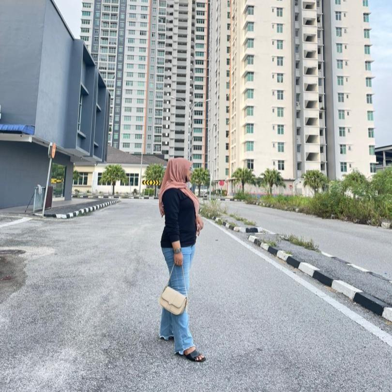 Efa Zamri's Post|Lemon8