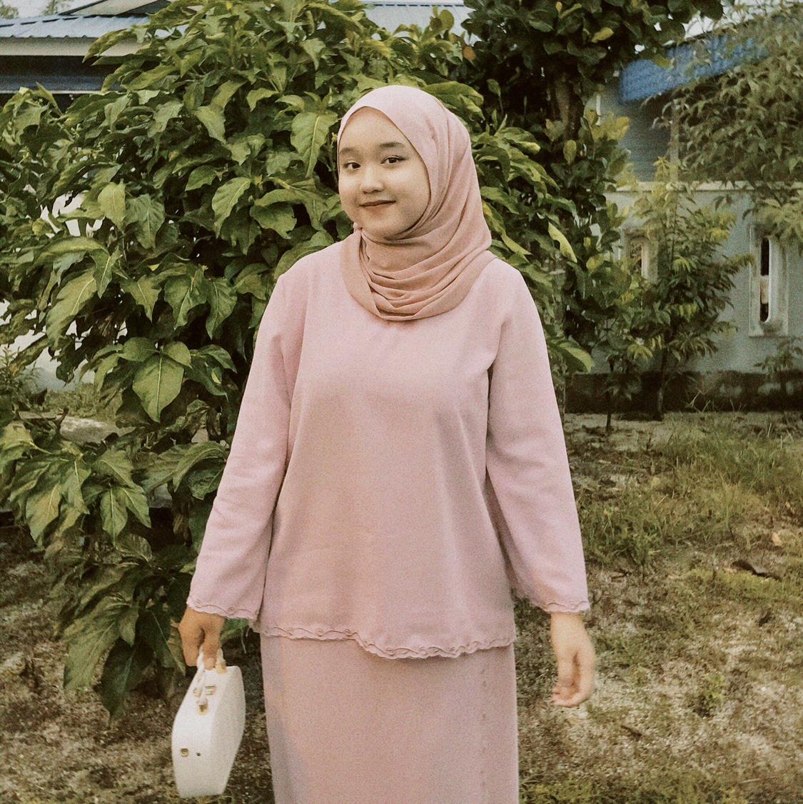 𝖅𝖚𝖑𝖆𝖎𝖐𝖍𝖆 𝕹𝖆𝖉𝖎𝖆's Post|Lemon8