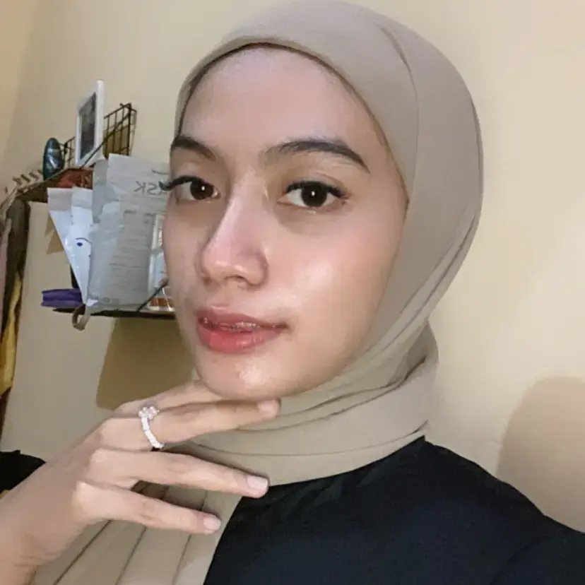 Sabrina Aisyah 's Post|Lemon8