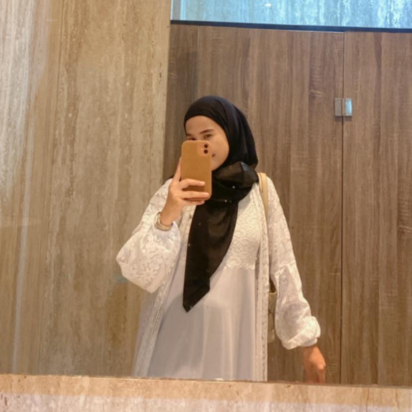 Delvy Putriani's Post|Lemon8