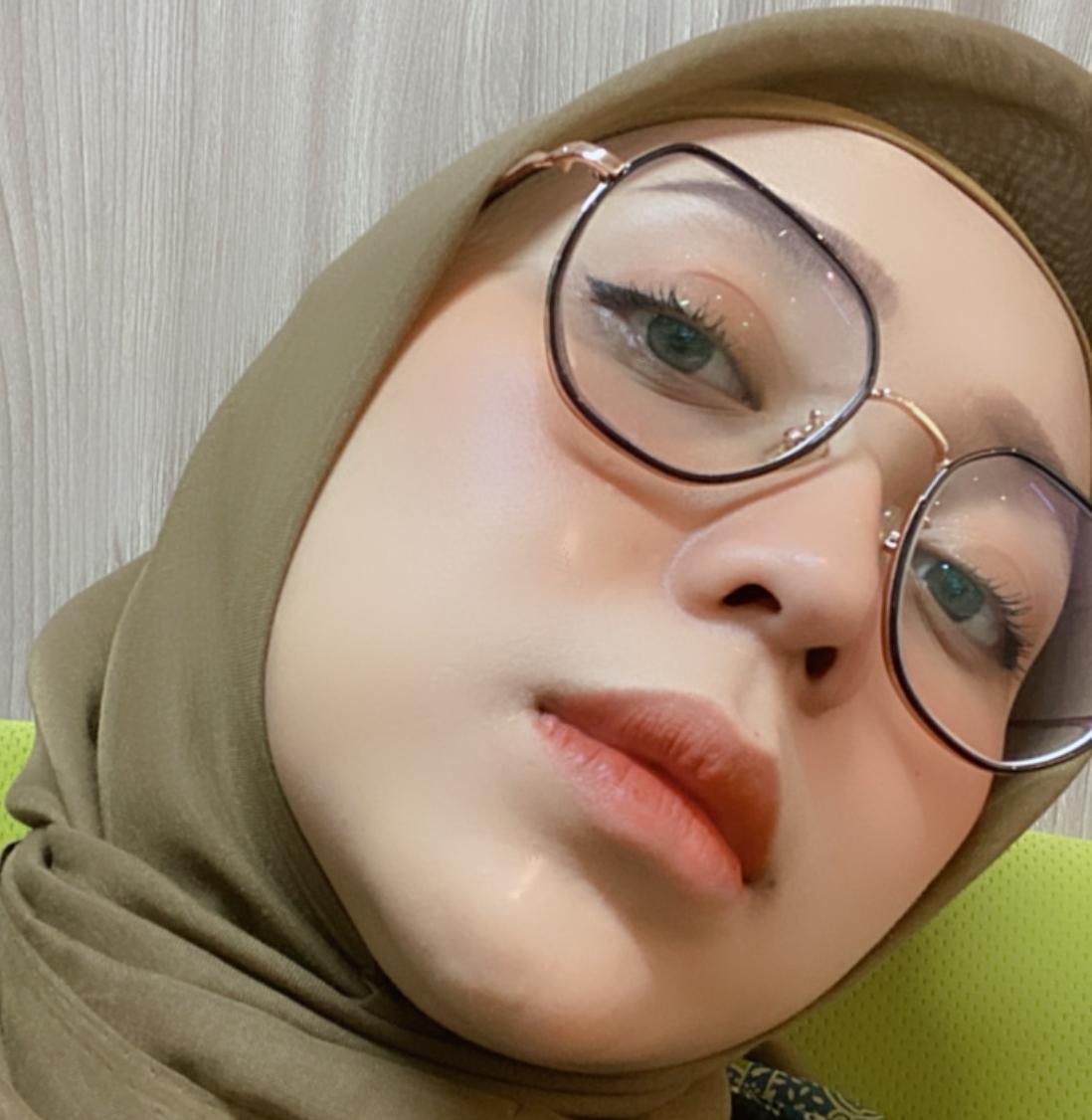 Yuriska astri D's Post|Lemon8
