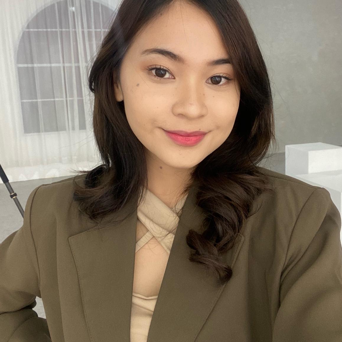 Lexa’s here's Post|Lemon8