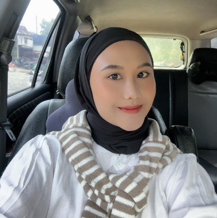 Resmi Anandita 's Post|Lemon8