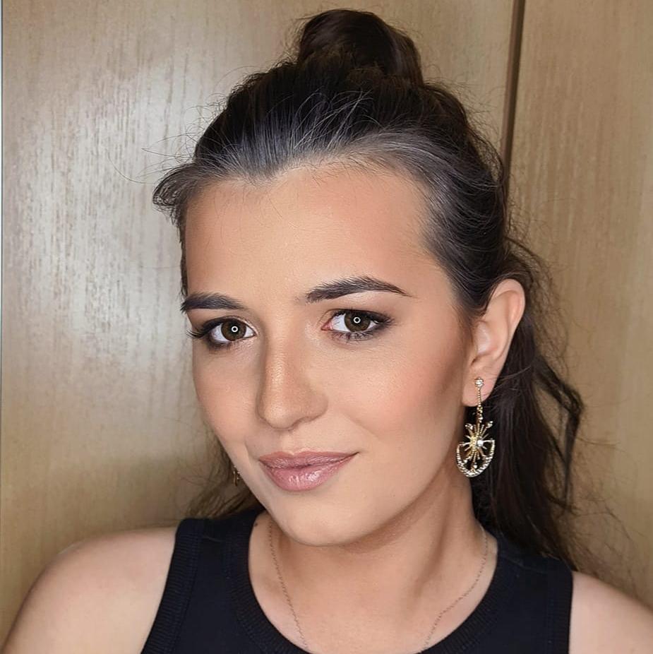 Andreea Filip's Post|Lemon8