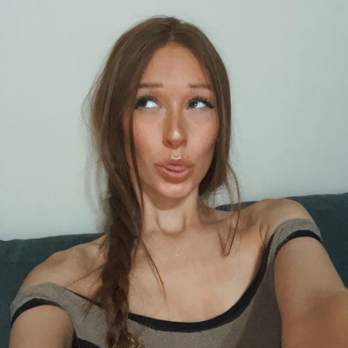 adele 😇💌🤍🧿's Post|Lemon8