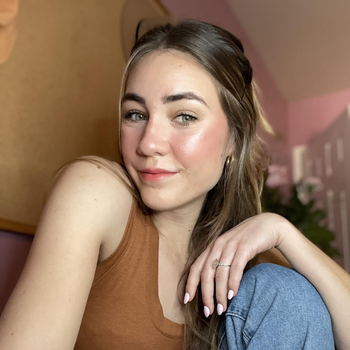 Michaela 🌻's Post|Lemon8