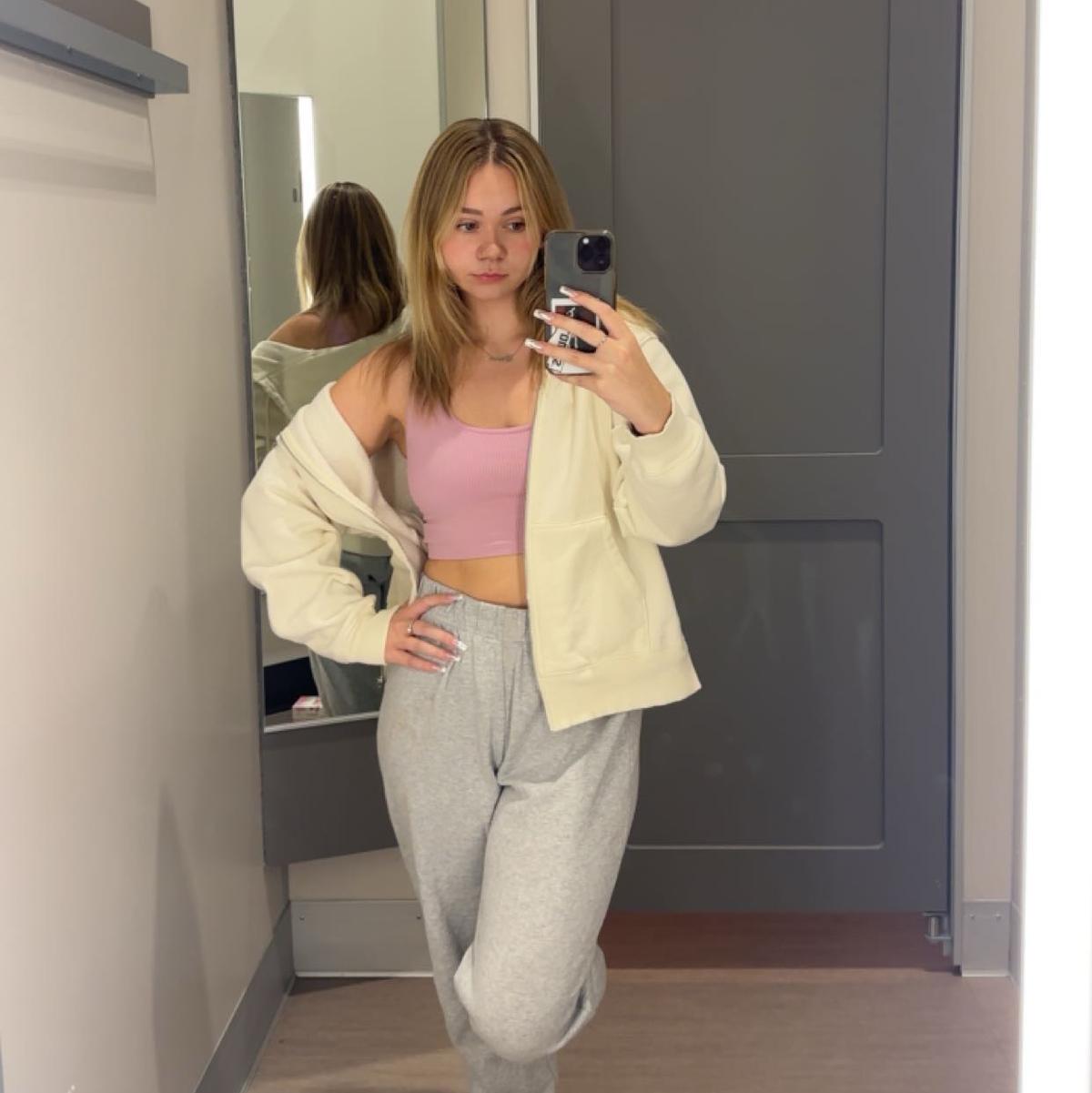 ellablaze's Post|Lemon8