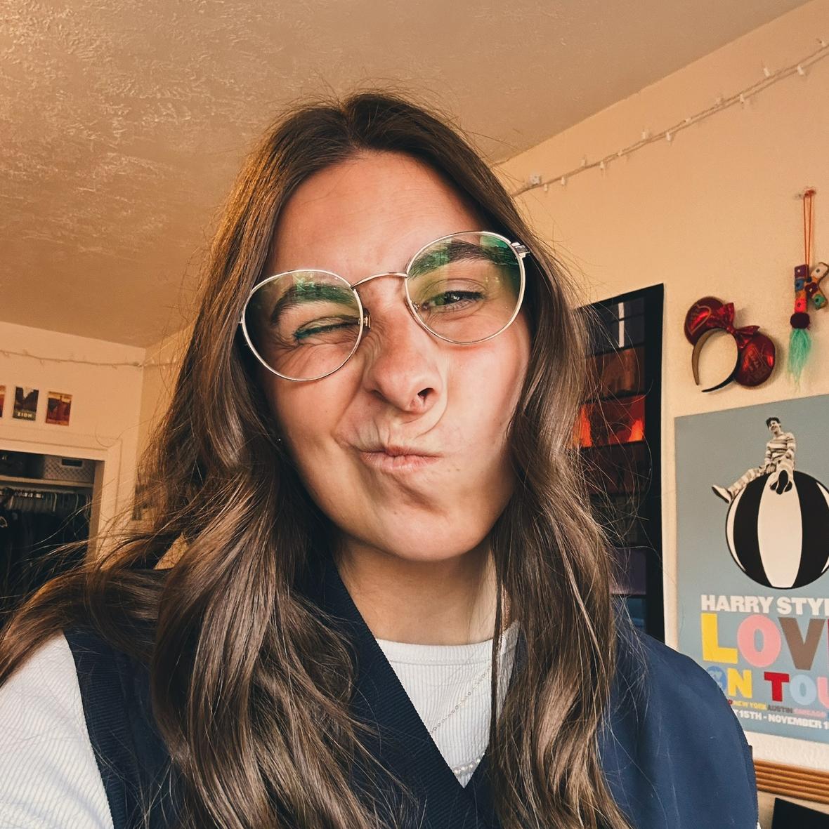 ken 🍒🪩⛰️📚🌅's Post|Lemon8