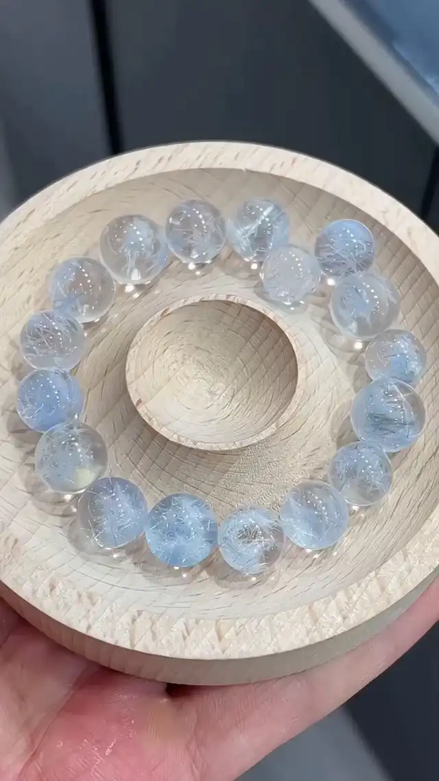 Snow White Hair Blue Hair - Lemon8 Search