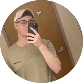 Thomas Thompsonさんの投稿|Lemon8